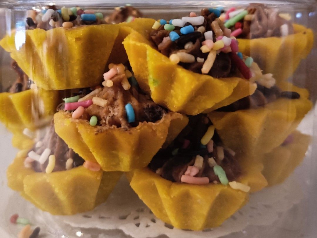 Kuih Raya Cookies, Food & Drinks, Homemade Bakes on Carousell