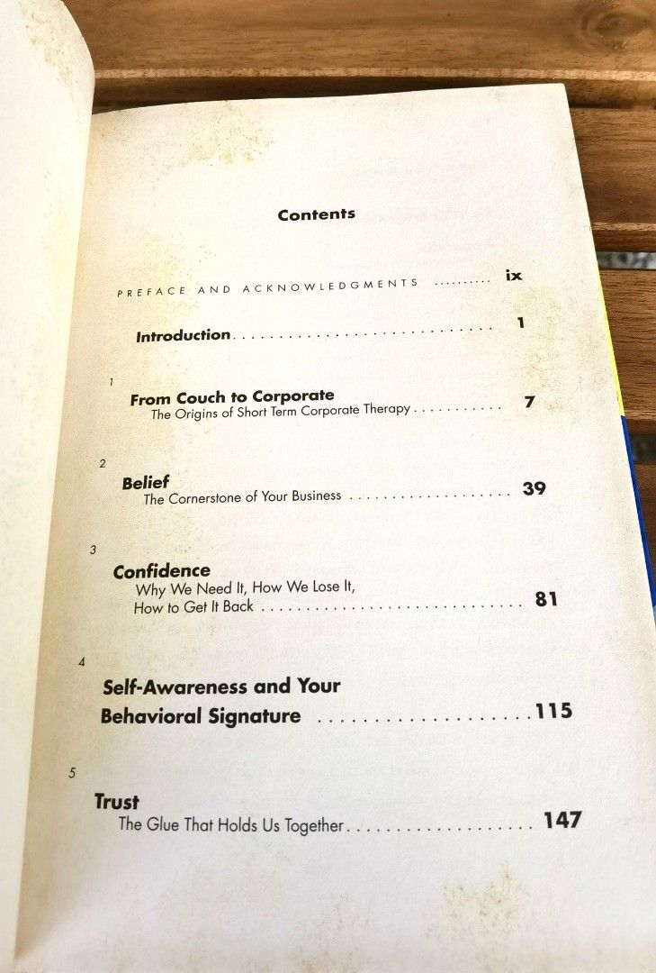 Leadership Therapy Inside The Mind Of Microsoft Book By Anna Rowley ...