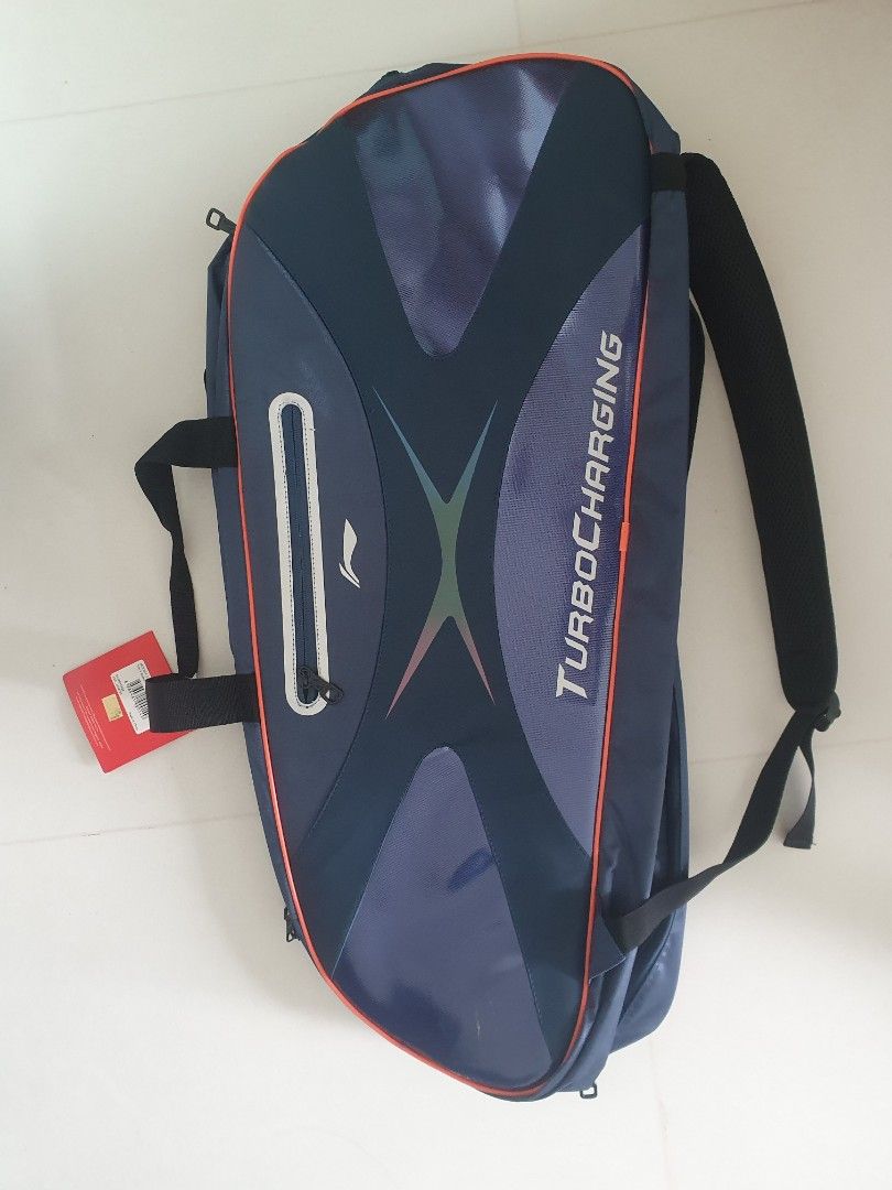 Lining badminton bag, Sports Equipment, Sports & Games, Racket & Ball ...