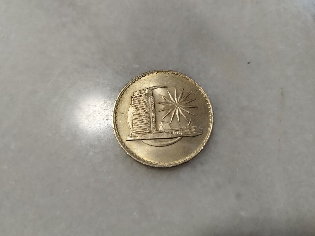 Malaysia old RM 1 coin, Hobbies & Toys, Collectibles & Memorabilia ...