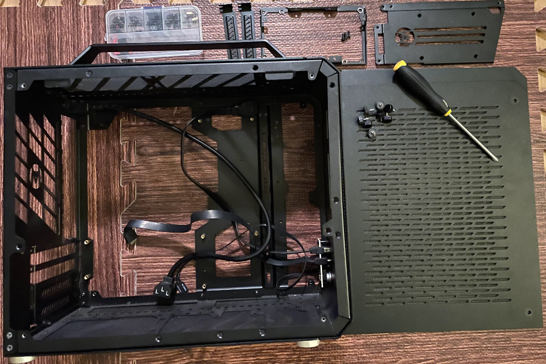 Mechanic Master C28 Pulse M-ATX/mini-ITX case on Carousell