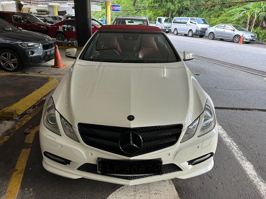 Mercedes W207 Front Grille Glossy Black, Car Accessories, Accessories ...