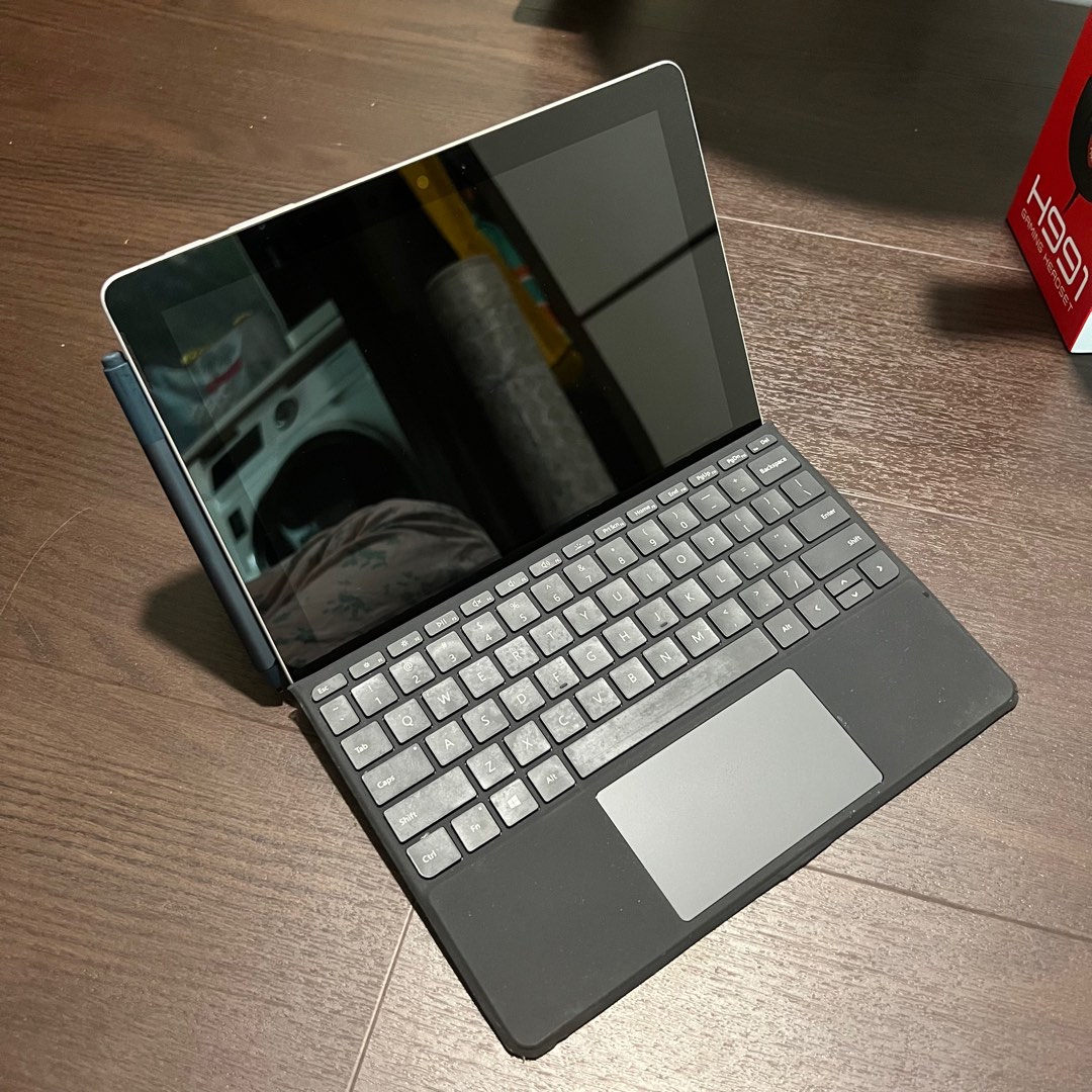 Microsoft Surface Go 1, Computers & Tech, Laptops & Notebooks on Carousell