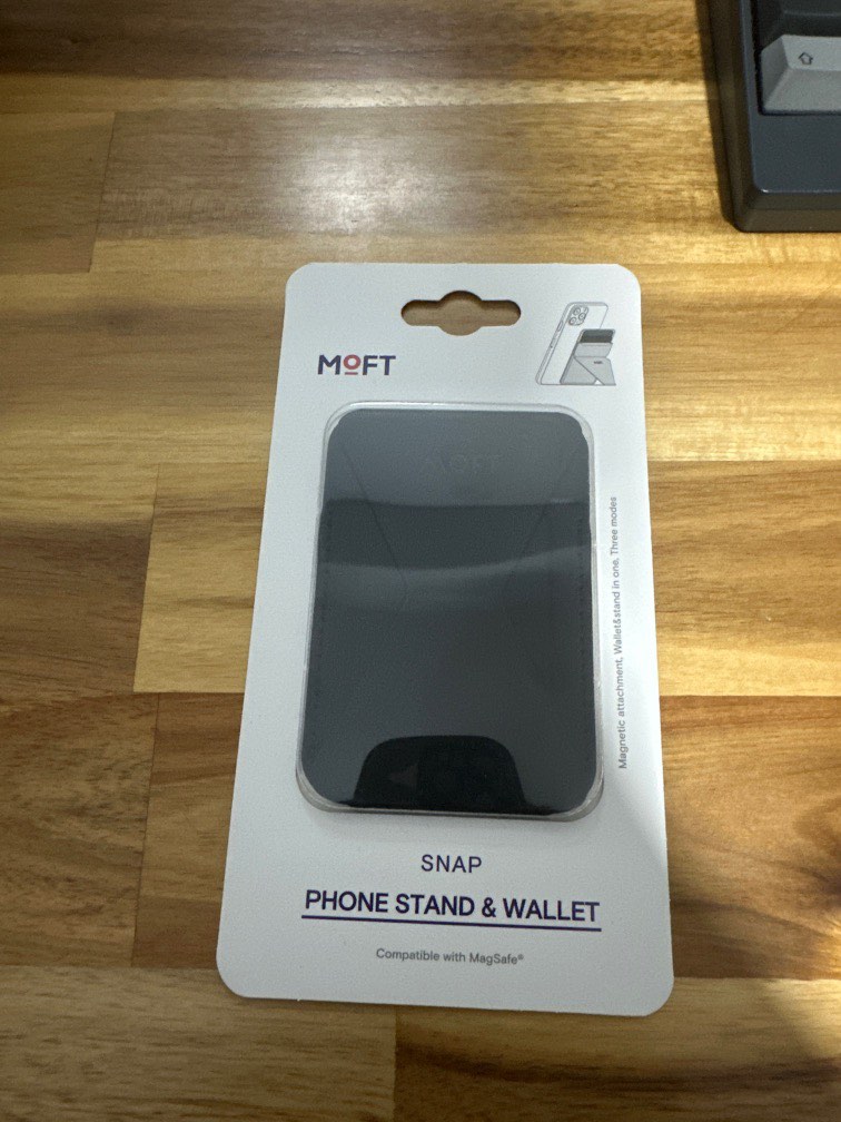 MOFT Snap - Phone Stand & Wallet, Mobile Phones & Gadgets, Mobile & Gadget Accessories, Other ...