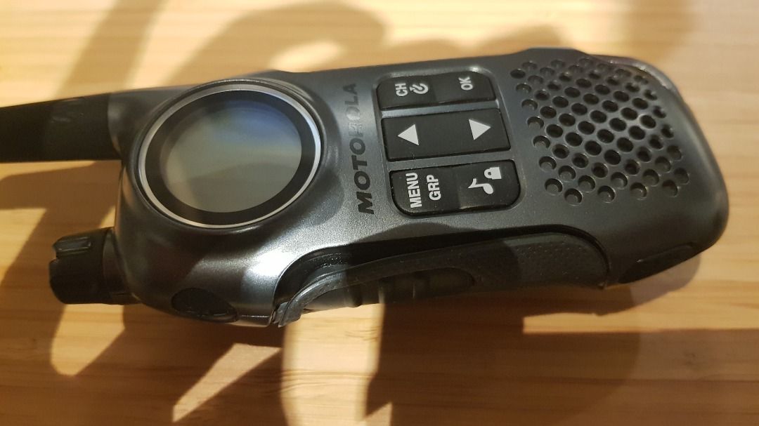 Motorola Walkie Talkie TLKR T8, Mobile Phones & Gadgets, Walkie-Talkie ...