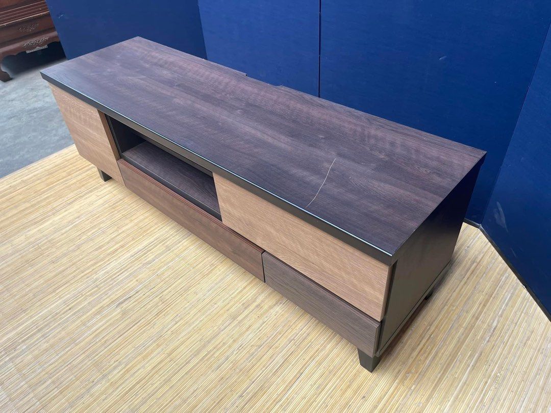 Nitori tv stand on Carousell