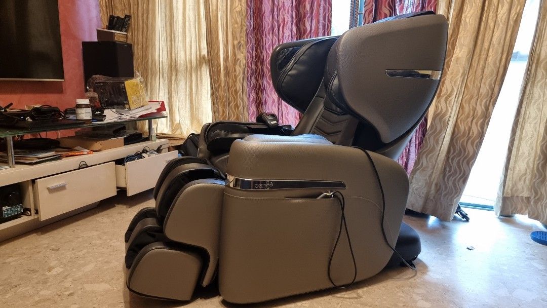 Osim OS-890 uDivine V massage chair with delivery, Health & Nutrition ...