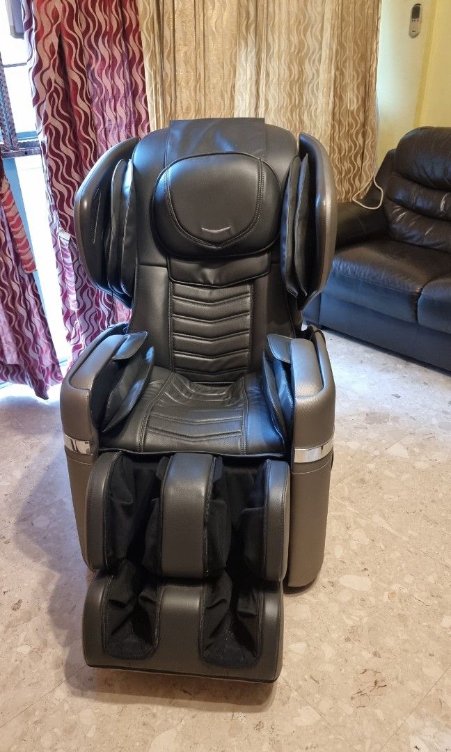 Osim OS-890 uDivine V massage chair with delivery, Health & Nutrition ...
