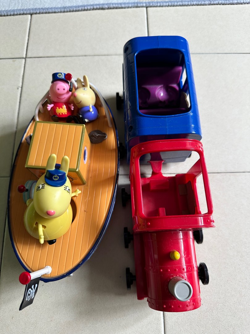 Peppa pig train and ship set, Hobbies & Toys, Toys & Games on Carousell