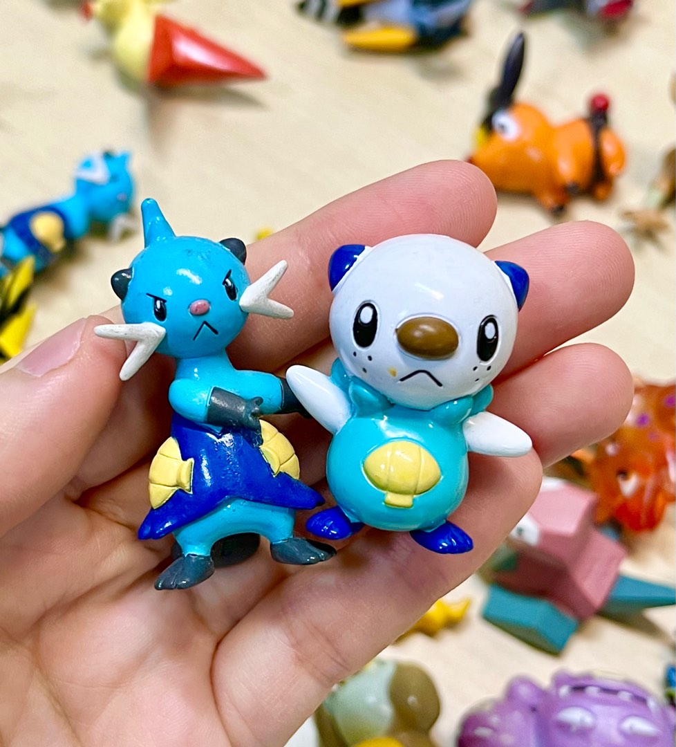 Pokemon Figures - Oshawott, Dewott, Hobbies & Toys, Toys & Games on ...