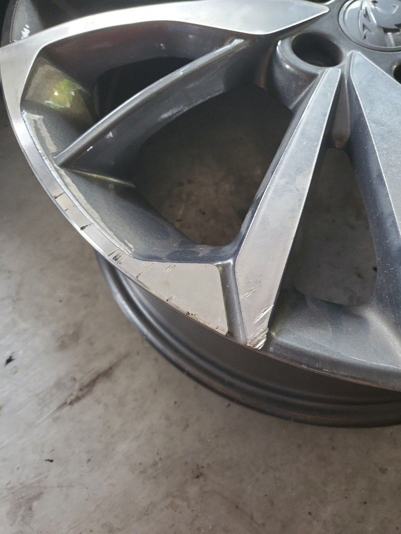 Proton x50 Rim Flagship 18, Auto Accessories on Carousell