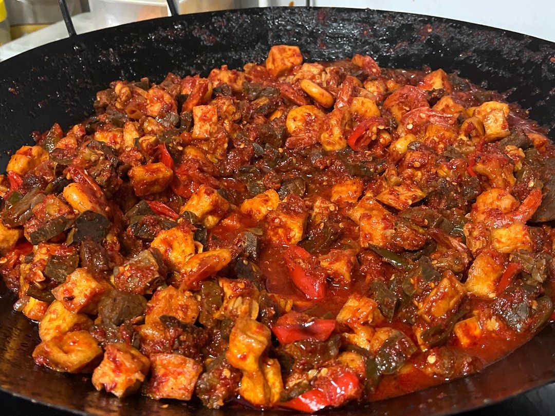 Raya Raya Food, Food & Drinks, Local Eats on Carousell