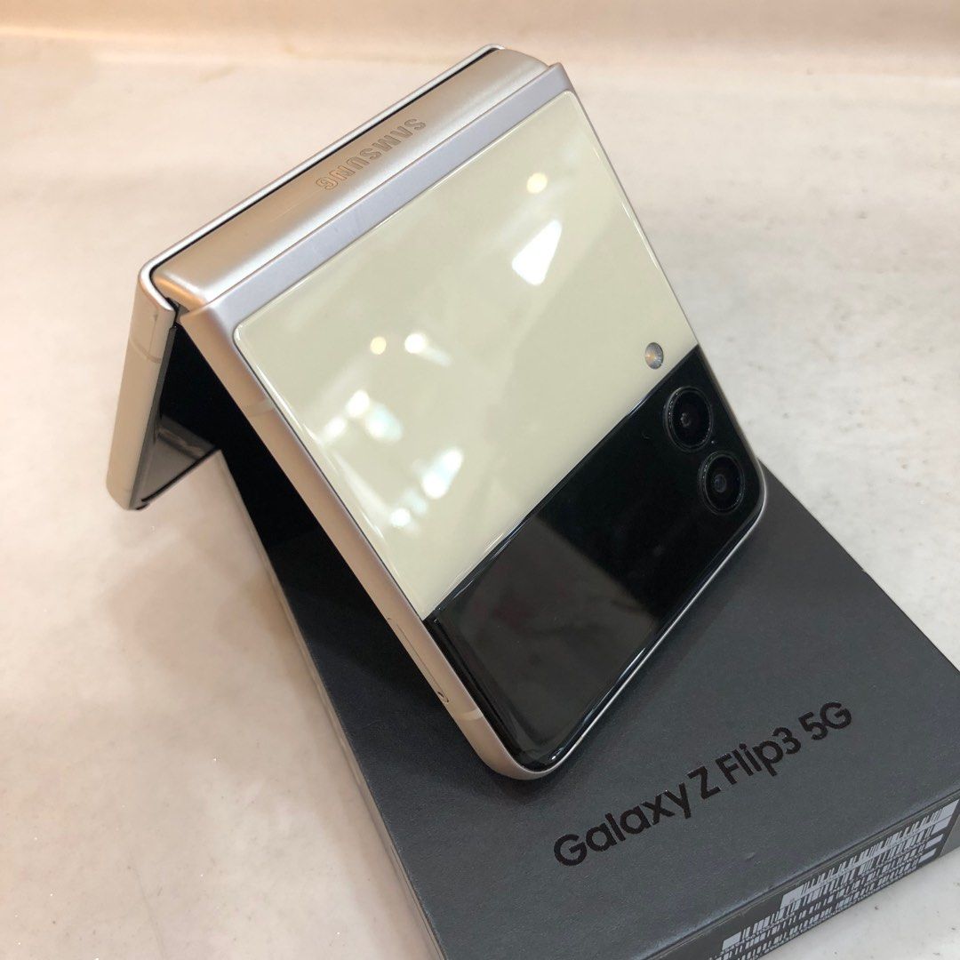 Samsung Galaxy Z Flip 3 256GB cream, Mobile Phones & Gadgets, Mobile ...