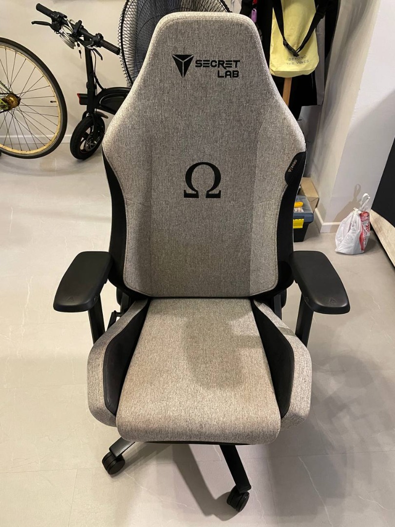 Secret Lab Omega 2020, Furniture & Home Living, Furniture, Chairs on ...