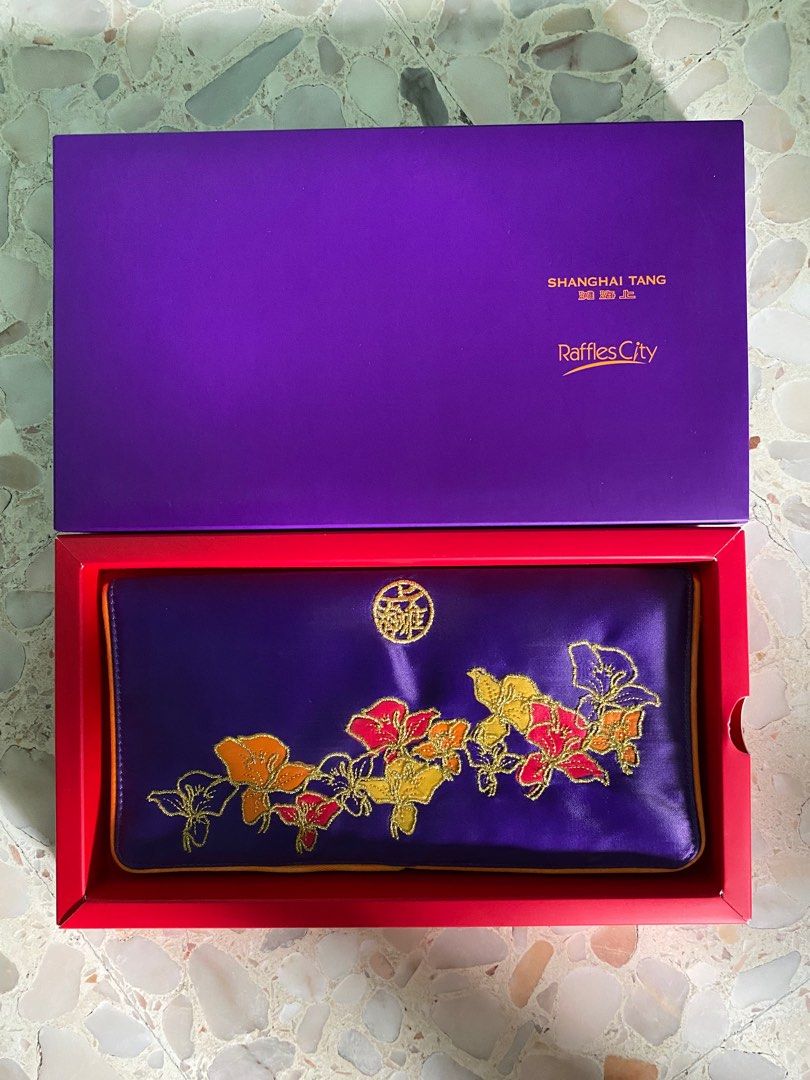 Shanghai Tang pouch, Women's Fashion, Bags & Wallets, Purses & Pouches ...