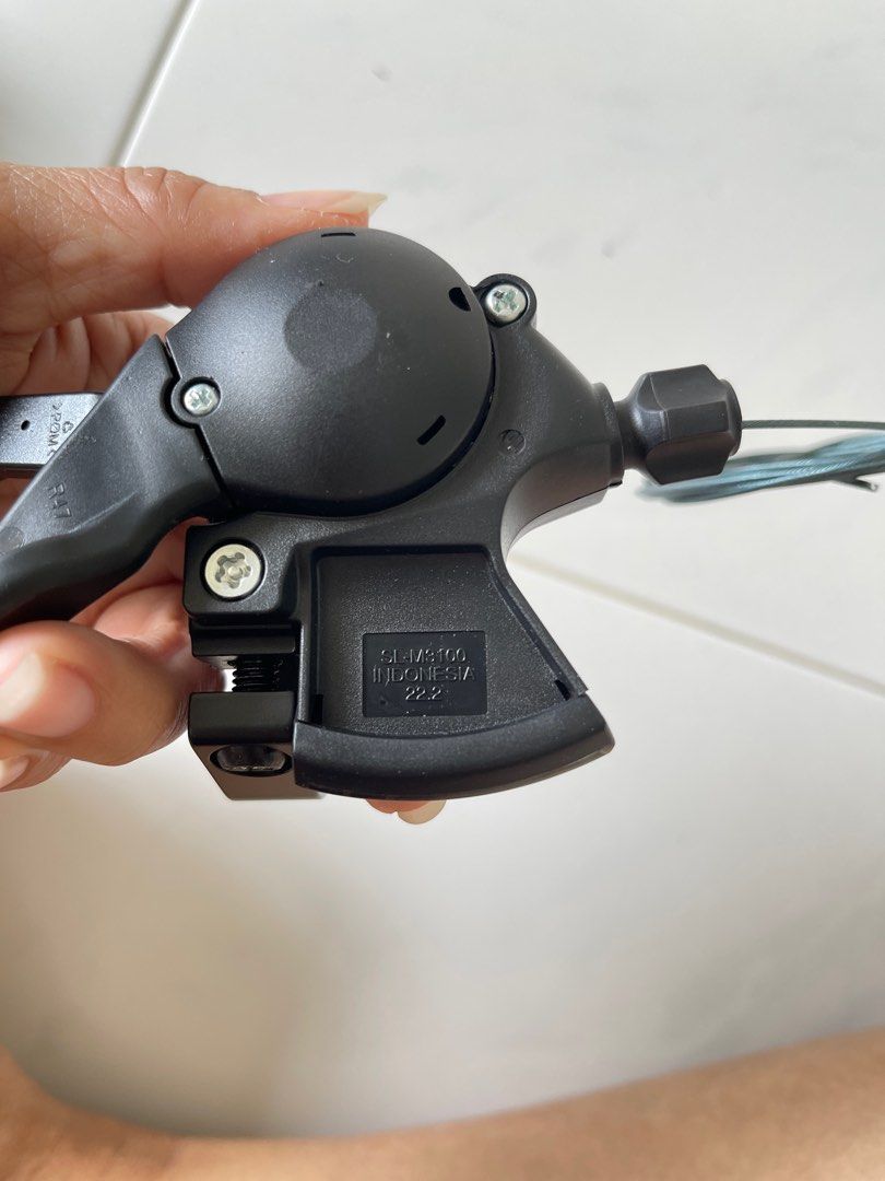 Shimano Alivio m3100 9-speed Right Shifter & SHIMANO Sora RD-R3000 ...