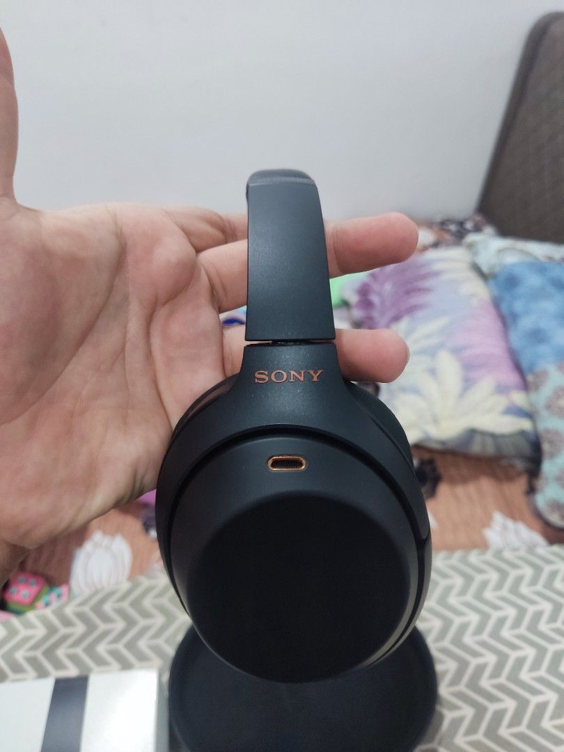 Sony xm3, Audio, Headphones & Headsets on Carousell