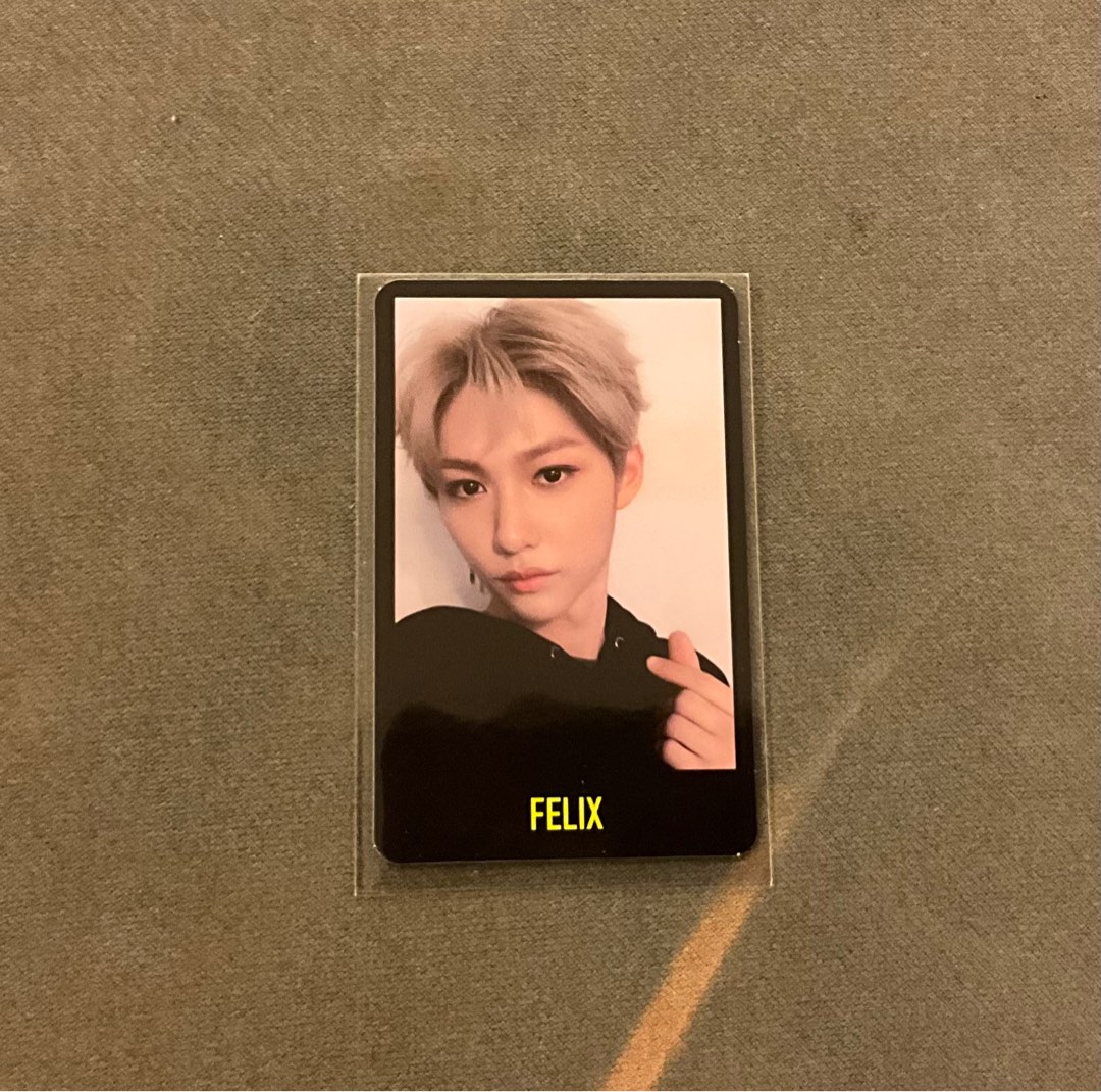 Straykids Felix MIROH qr voice card, 興趣及遊戲, 收藏品及紀念品, 韓流 - Carousell