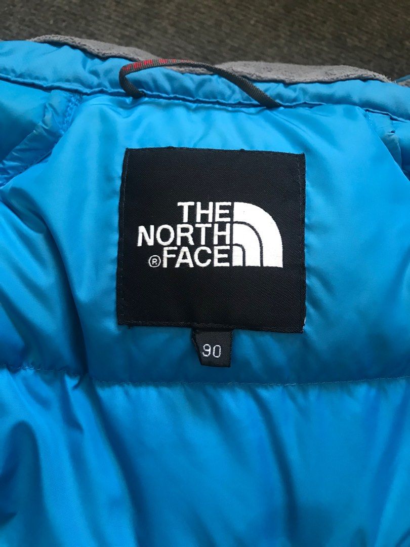 TNF 700 HYVENT SERIES PUFFER JACKET, Men's Fashion, Coats, Jackets and ...
