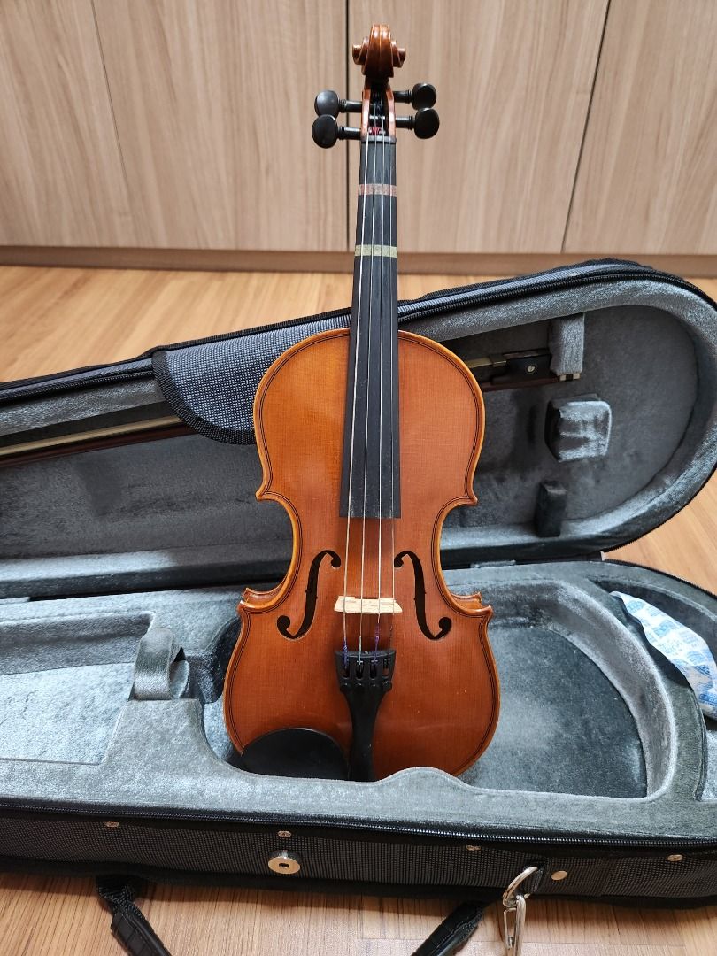 Violin 1/4 Yamaha Model V5, Hobbies & Toys, Music & Media, Musical ...