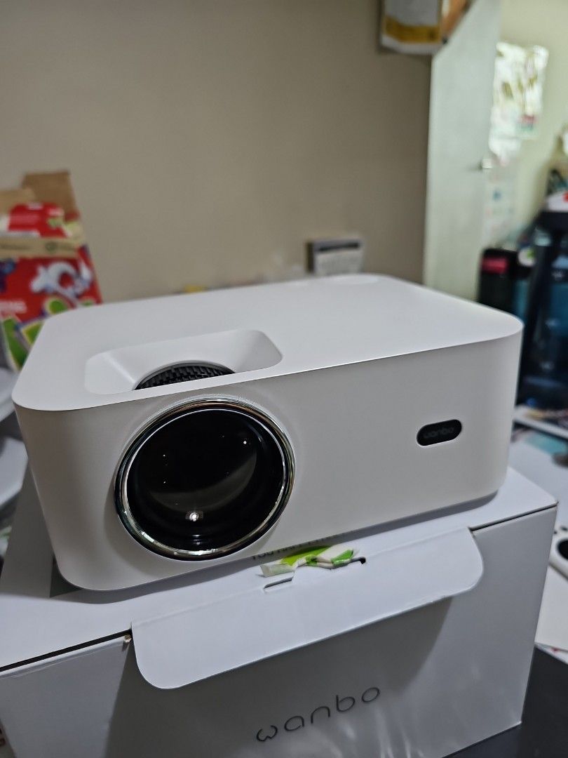 Wanbo projector X1 Pro, TV & Home Appliances, TV & Entertainment ...