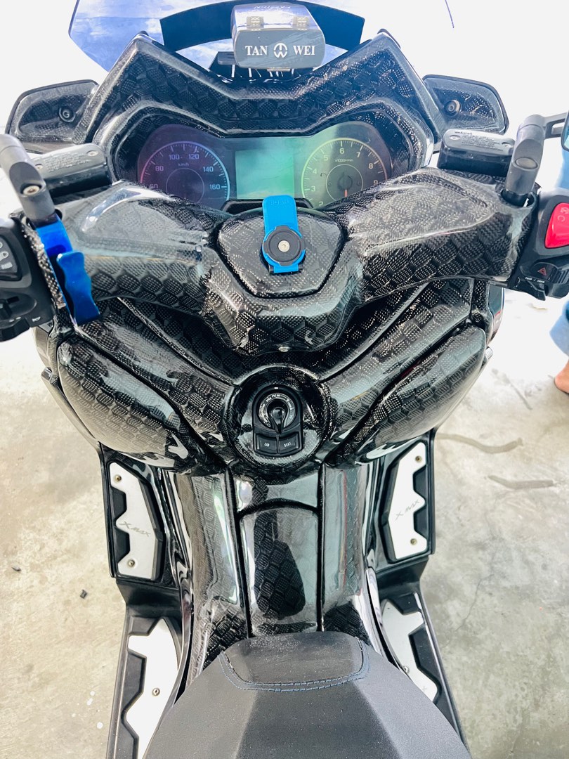 Xmax 3D honeycomb carbon Kevlar, Motorcycles, Motorcycle Accessories on ...