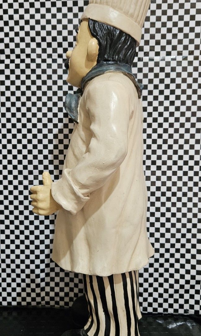 22" Tall Vintage Chef Statue on Carousell