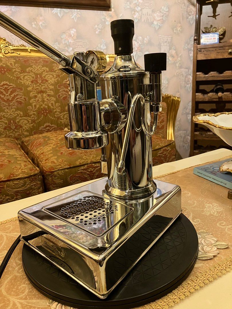 已售出 ️義大利製造- Roma拉霸咖啡機, 電視及其他電器 , 廚房用品, 咖啡機及咖啡壺在旋轉拍賣