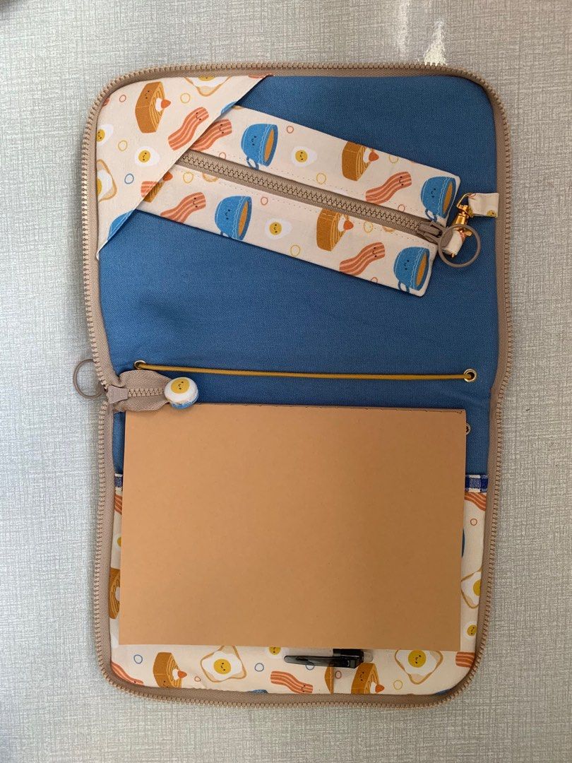 A5 zipper Traveller notebook, Hobbies & Toys, Stationery & Craft ...