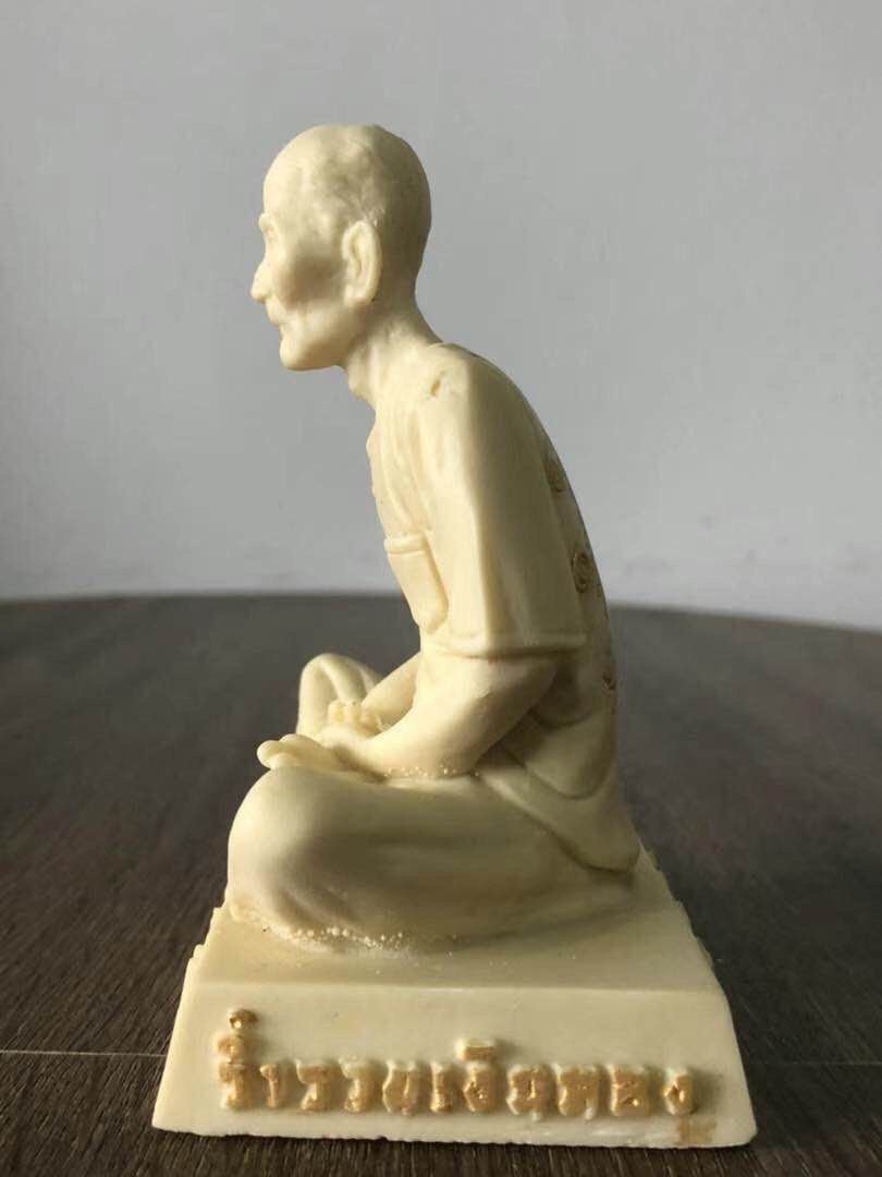 Ah Pei Rong Si Bucha Wat San Chao, Hobbies & Toys, Memorabilia ...