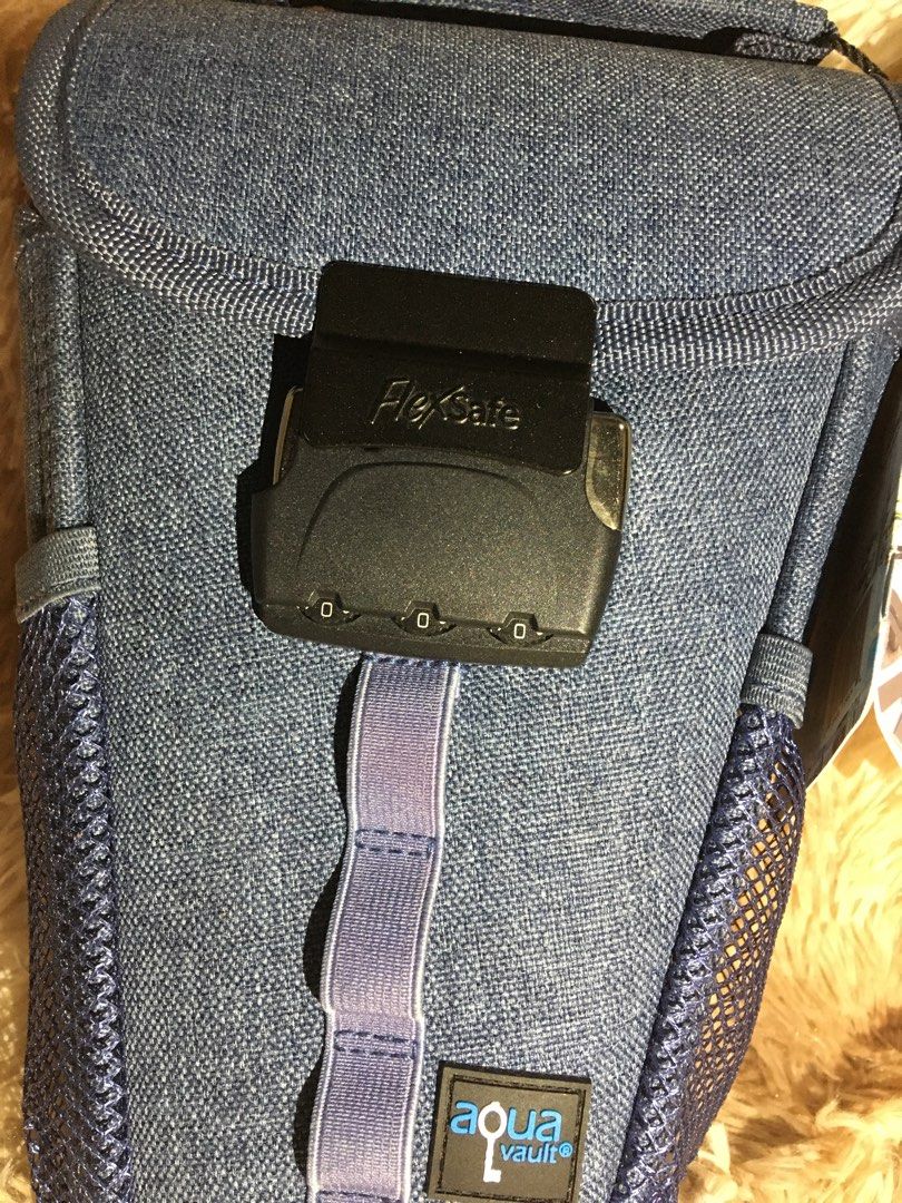 Aqua Vault Flex Safe Anti Theft Bag on Carousell