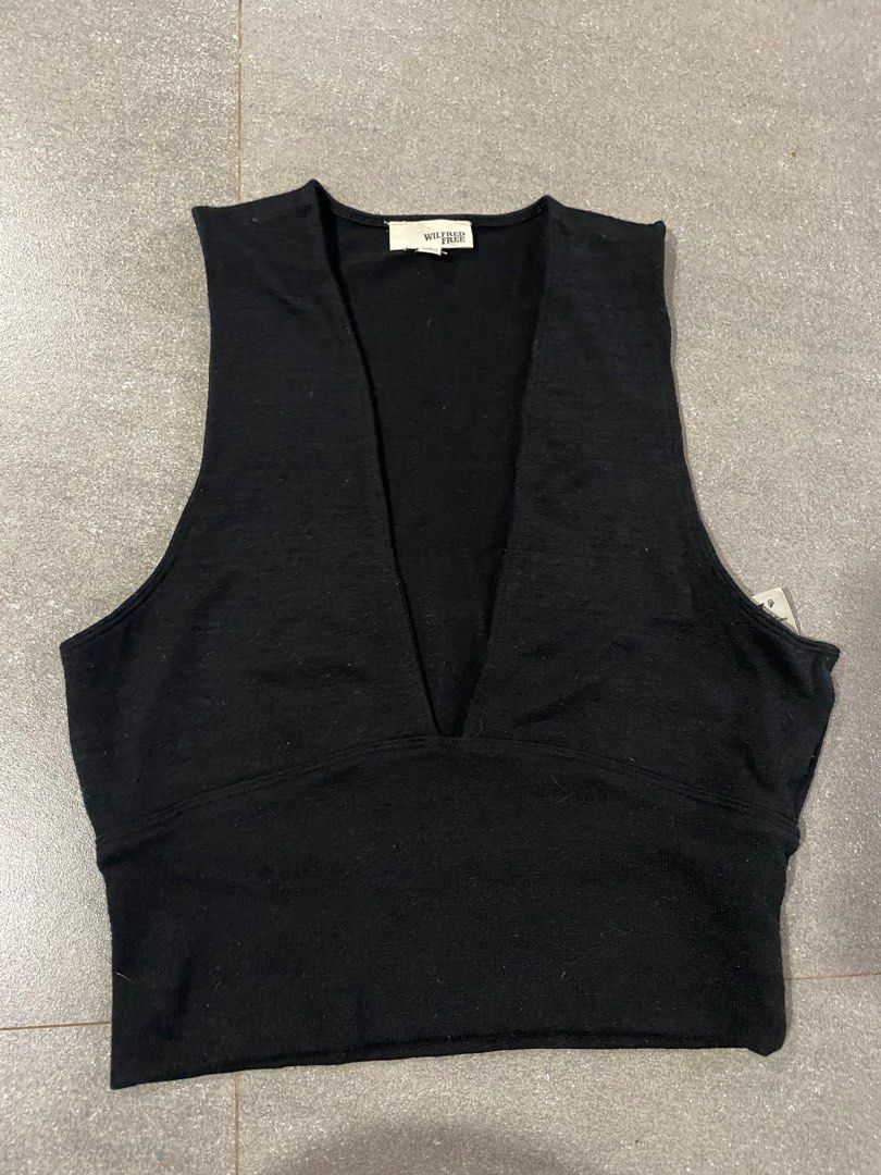 Aritzia Wilfred Free Valeria Top, Women's Fashion, Tops, Others Tops on ...