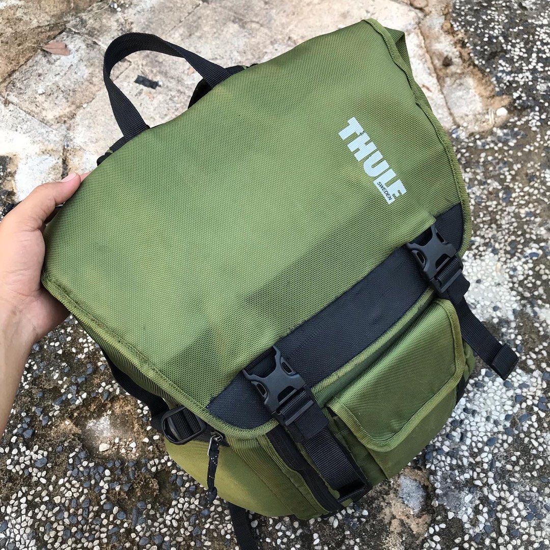 Bagpack thule subterra 25, Fesyen Pria, Tas & Dompet , Ransel di Carousell