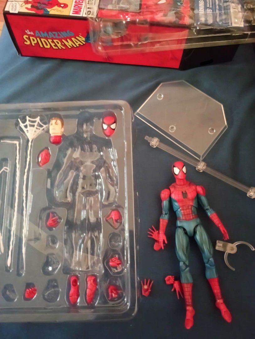 Authentic BIB Mafex Spider-Man 075 (1st release), Hobbies & Toys, Toys ...