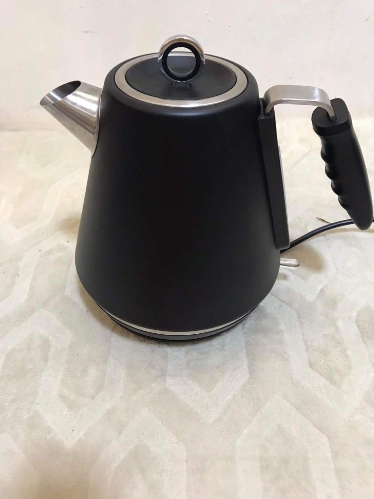 Branded Retro Style Electric Cordless Kettle ~ Semi Matte Black, TV ...
