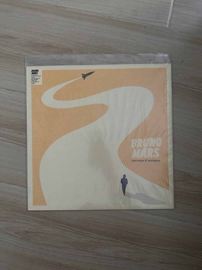 BRUNO MARS DOO-WOOPS & HOOLIGANS VINYL on Carousell