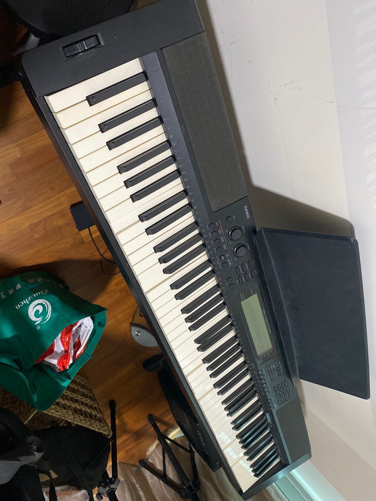 Casio electronic keyboard, Hobbies & Toys, Music & Media, Musical ...
