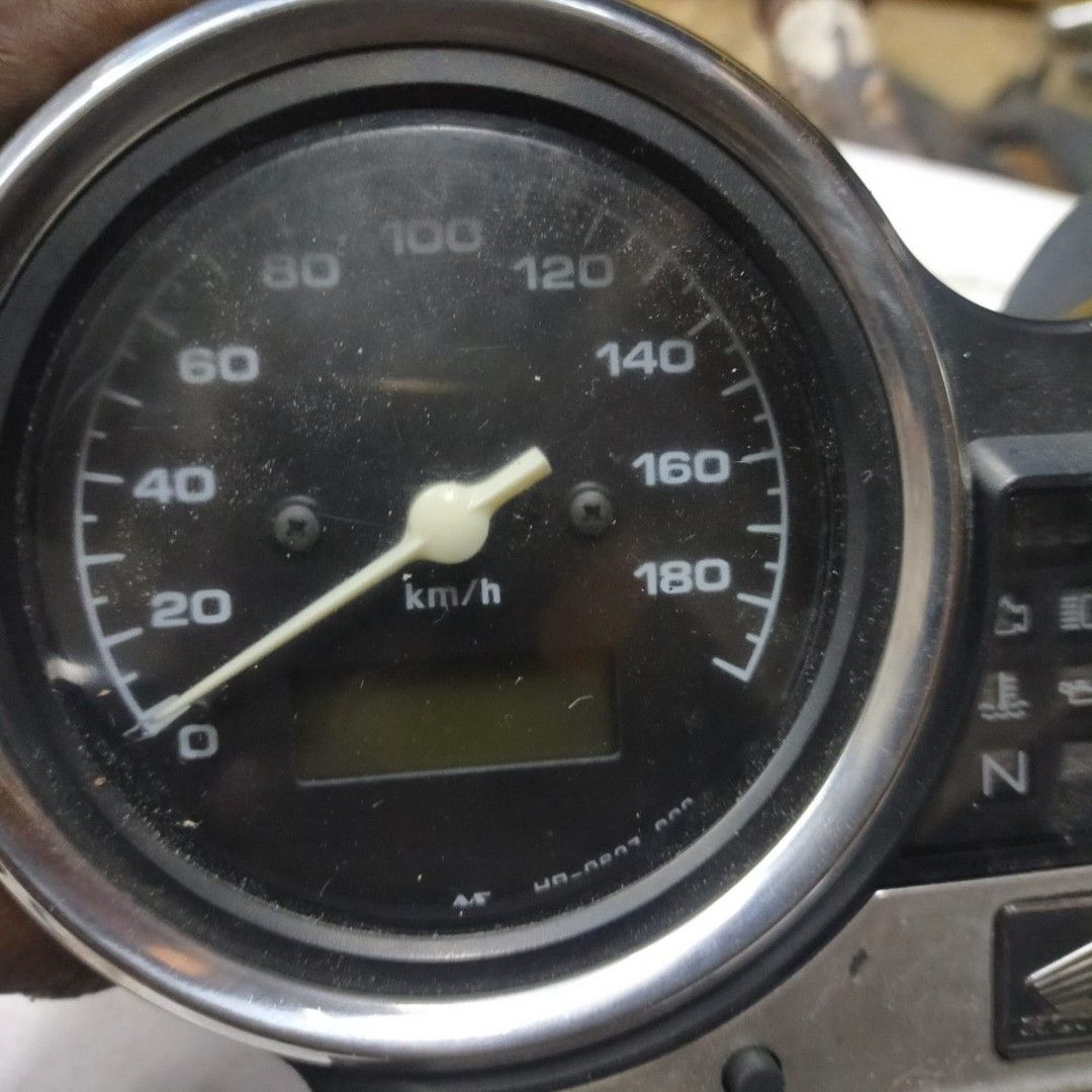 CB400 Revo meter, Motorcycles, Motorcycle Accessories on Carousell
