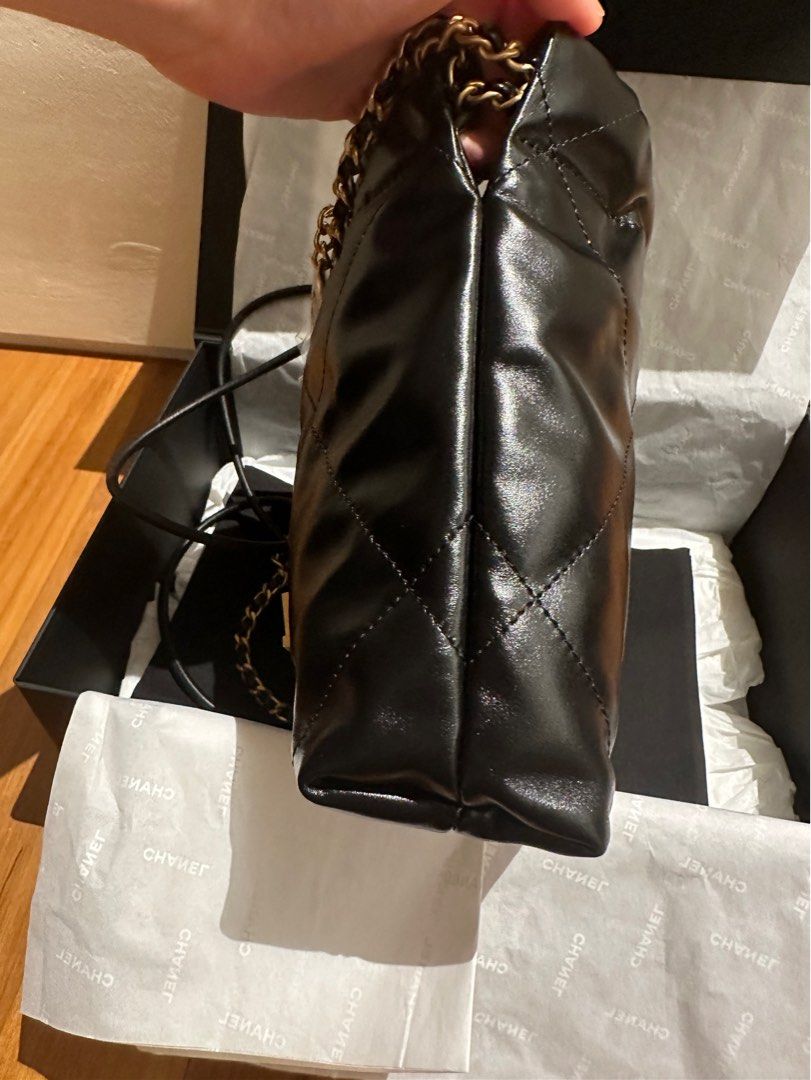Chanel Mini 22 Bag (black) 23S, Women's Fashion, Bags & Wallets, Cross ...