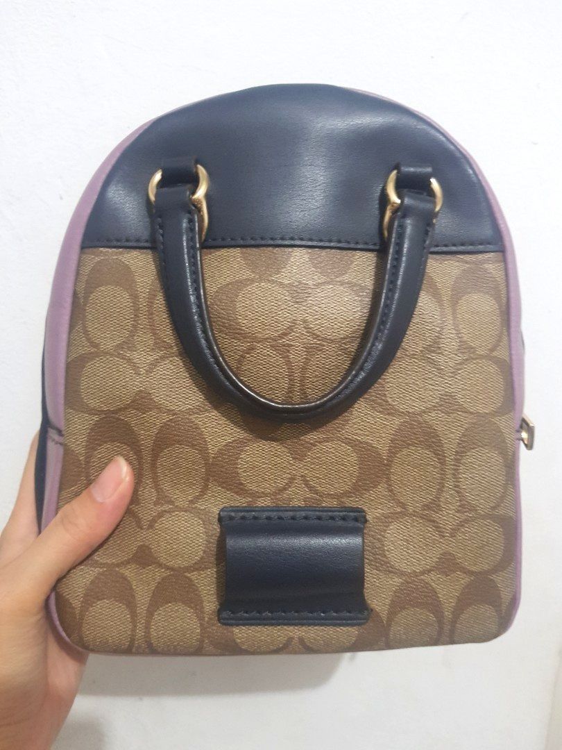 Coach andi mini backpack in signature, Barang Mewah, Tas & Dompet di ...