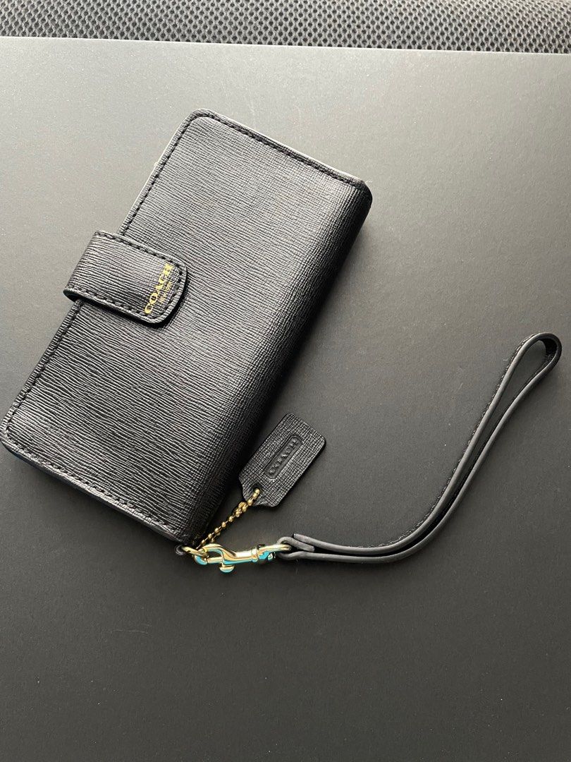 Coach black wallet, Women's Fashion, Bags & Wallets, Wallets & Card ...