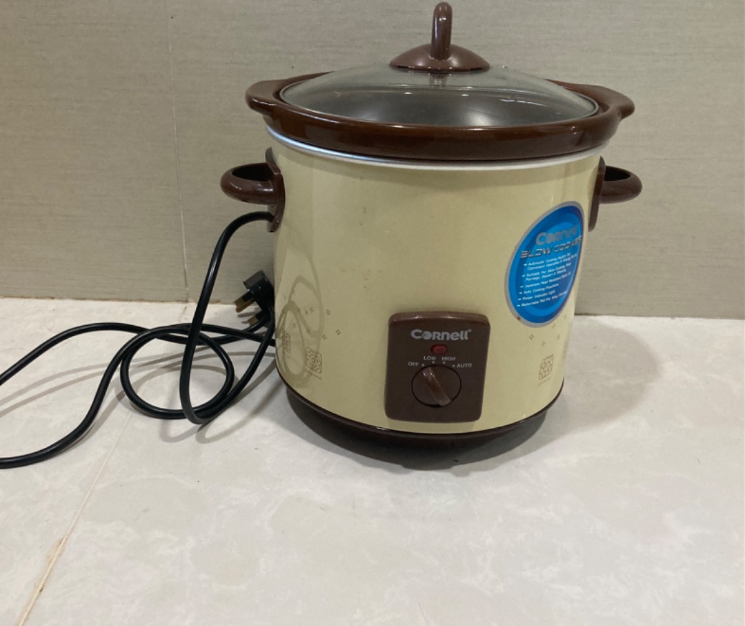 Cornell slow cooker, Furniture & Home Living, Kitchenware & Tableware ...