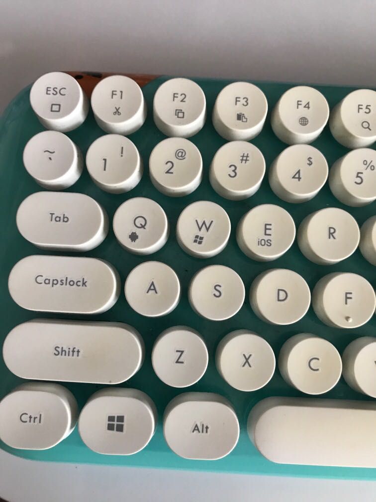 Valore Wireless Keyboard Bluetooth keyboard Mac computer blue rounded keys AC6, Computers & Tech ...