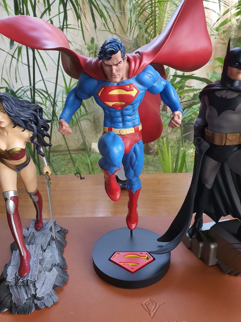 DC Collectibles DC Designer Series SUPERMAN 1:6 Scale Statue by Jim Lee ...
