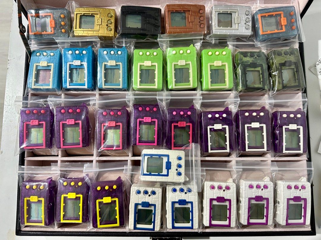 DIGIMON VPET 1997 (128 pcs vpet) (box ori 22 pcs) COD only, Hobbies ...