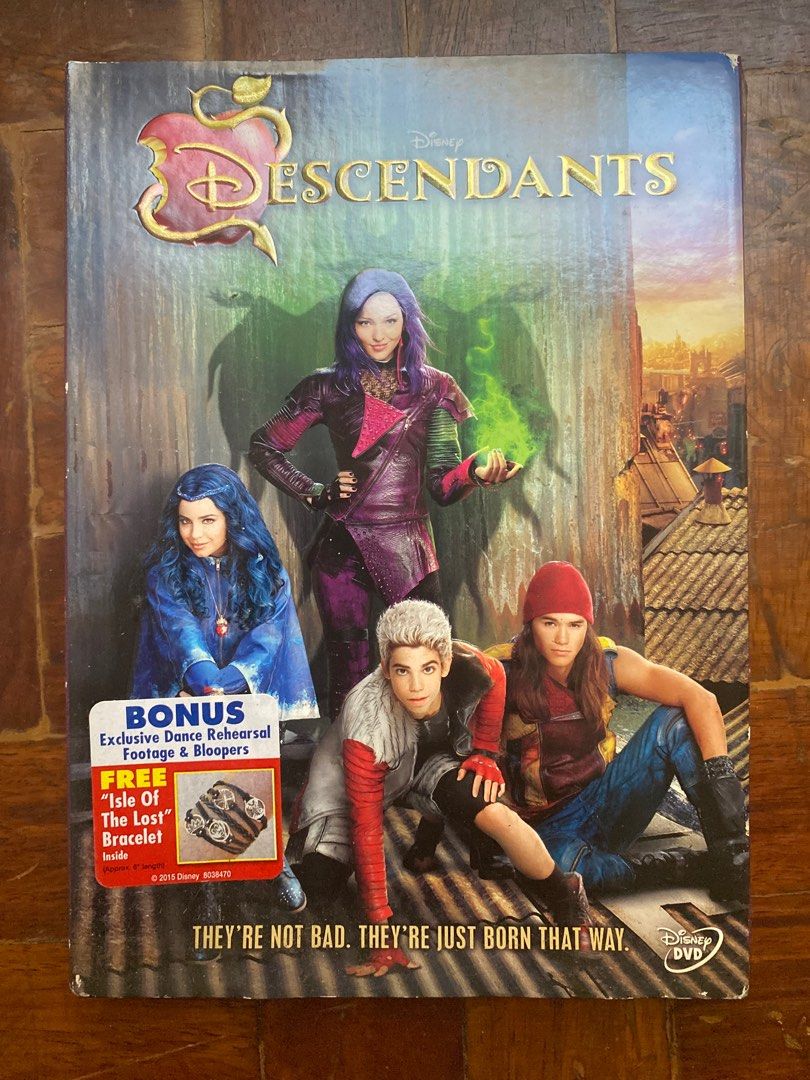 Disney Descendants DVD (Cameron Boyce), Hobbies & Toys, Music & Media ...
