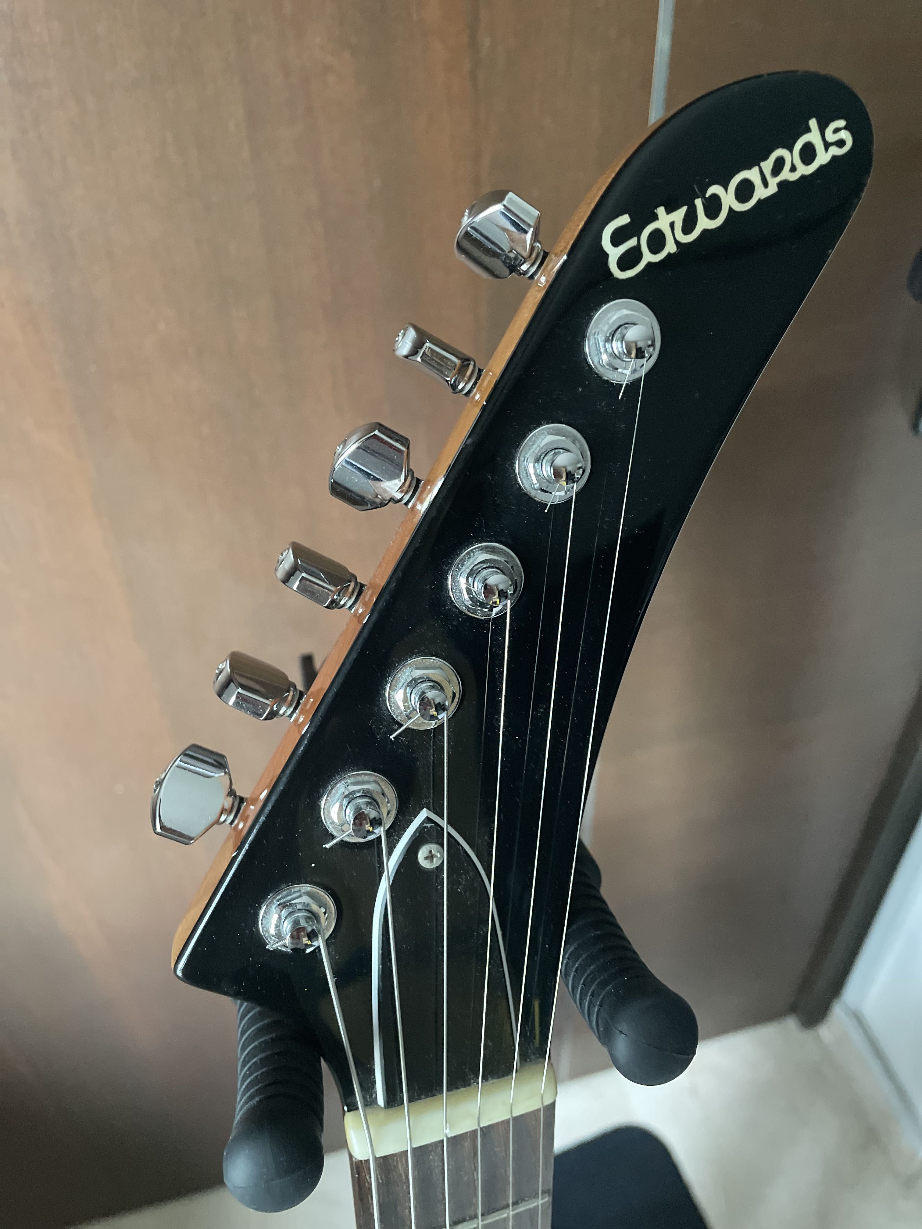 Edwards by ESP Explorer EX-160 natural Japan, Hobbies & Toys, Music ...