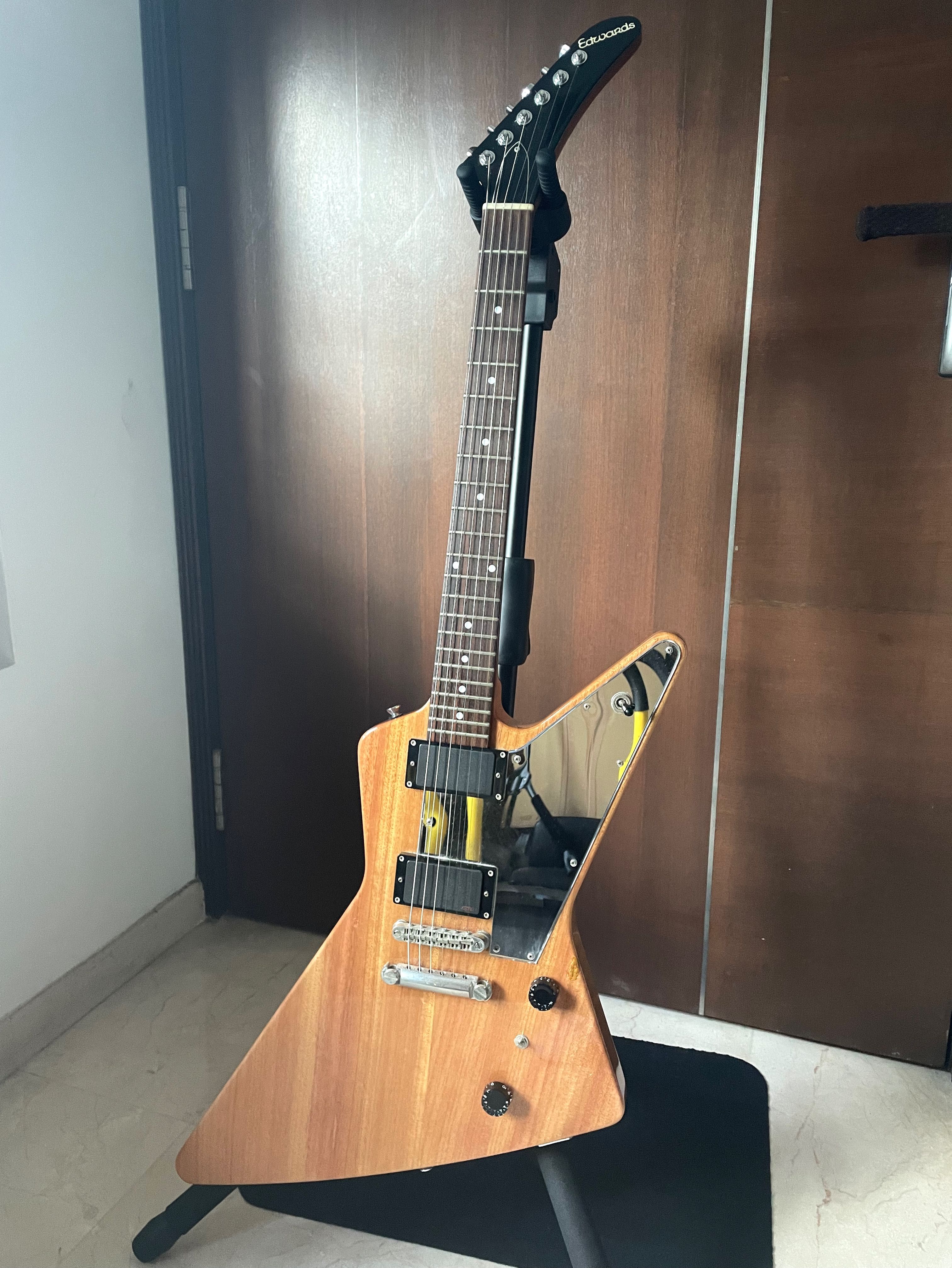 Edwards by ESP Explorer EX-160 natural Japan, Hobbies & Toys, Music ...