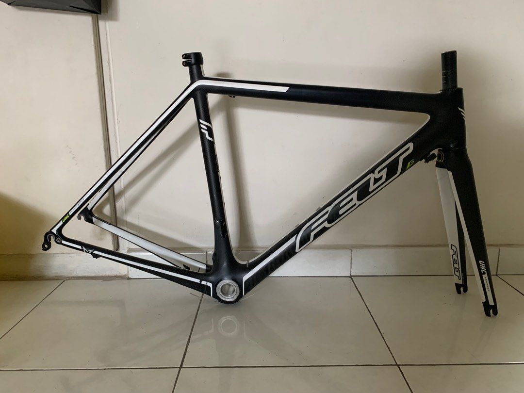 Felt F5 Full Carbon Road Bike Frameset , Sports Equipment, Bicycles & Parts, Bicycles on Carousell