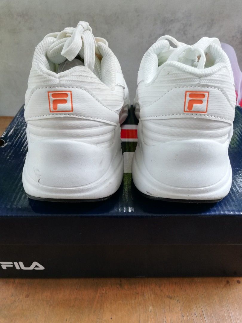 Fila xrun flow, Men's Fashion, Footwear, Sneakers on Carousell